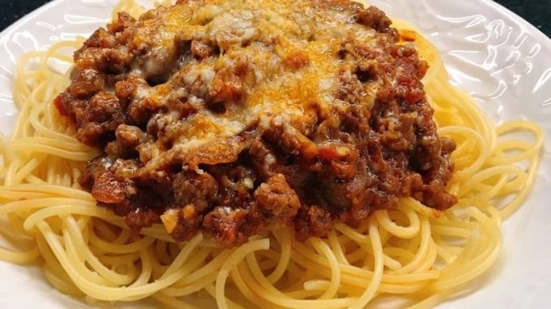 Cách làm mì Spaghetti sốt bò bằm cực nhanh với Panzani