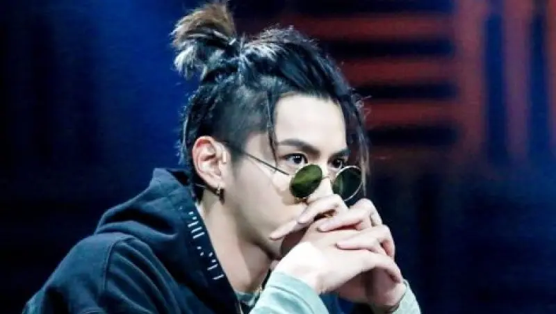 8 kiểu tóc nam slicked back hoàn hảo cho các quý ông