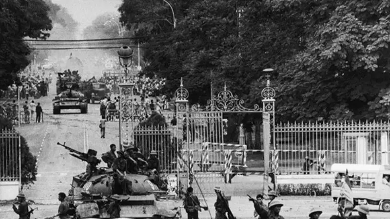 Tìm hiểu ý nghĩa và nguồn gốc ngày lễ 30/4, 1/5