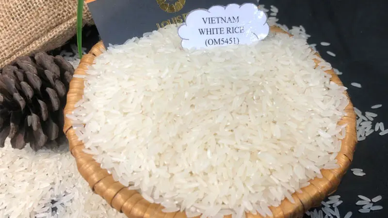 Gạo 5451 là gạo gì? Công dụng của gạo OM 5451